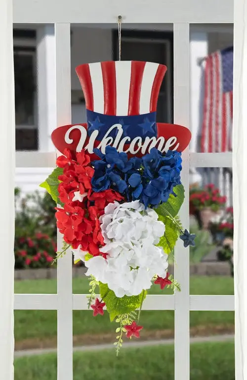GLITZHOME Patriotic Americana Metal Top Hat & Hydrangea Swag Wall Decor