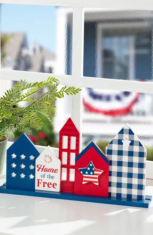 GLITZHOME Wooden Patriotic Americana House Table Decor
