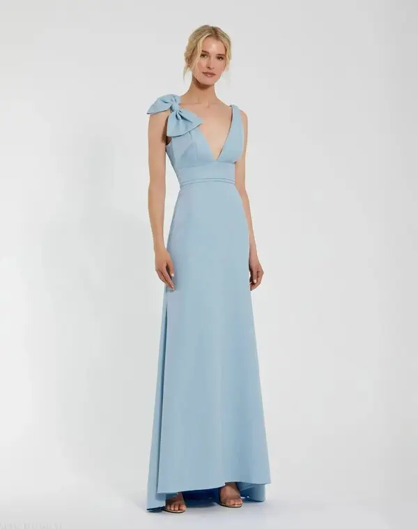 Mac Duggal Petite Sleeveless V-neck Bow Detail Mermaid Gown - Blue