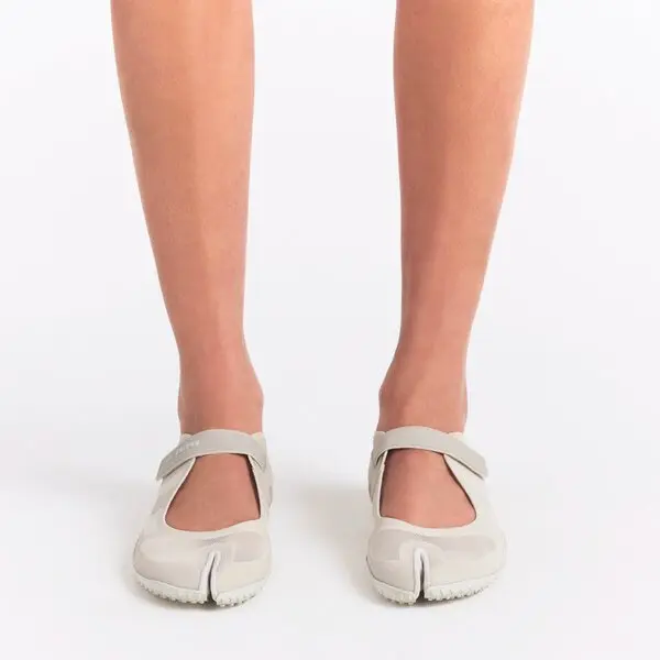 SKIMS Nike X Rift Mesh Sneakers - Lt Bone