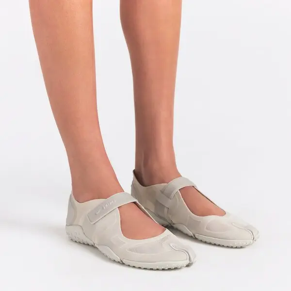 SKIMS Nike X Rift Mesh Sneakers - Lt Bone
