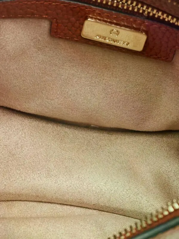 AIGNER Delia Leather Shoulder Bag