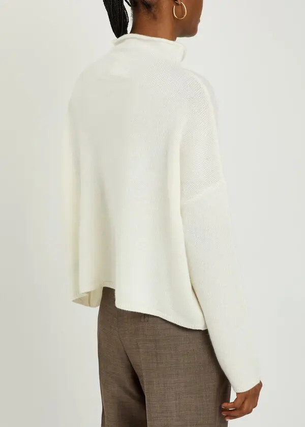 LISA YANG Sandy Funnel Neck Cashmere Jumper - Cream