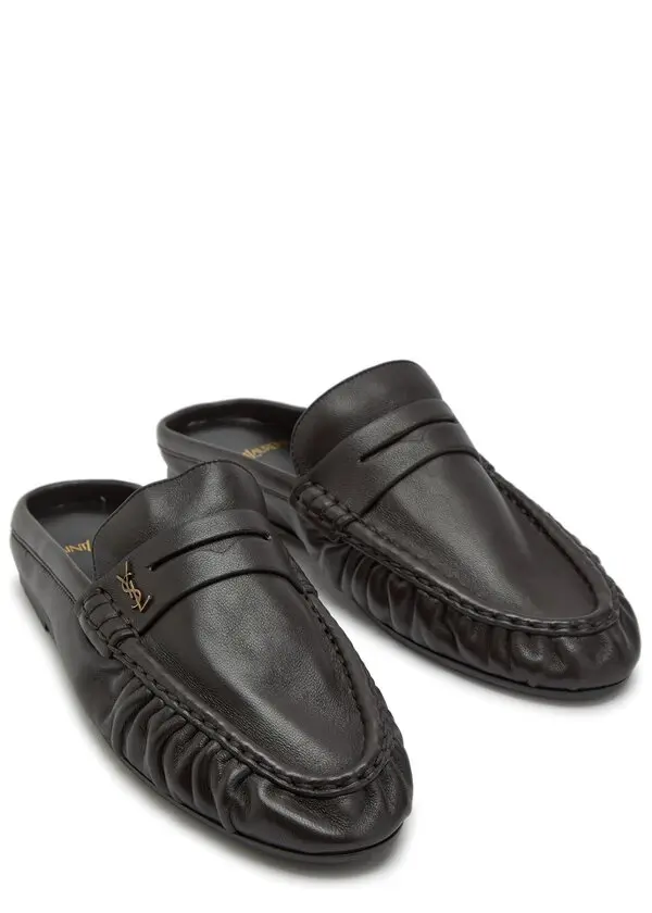 Saint Laurent Le Loafer 15 Leather Loafers - Brown