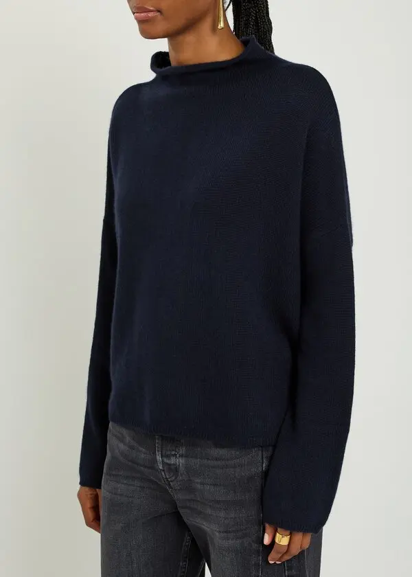 LISA YANG Sandy Funnel Neck Cashmere Jumper