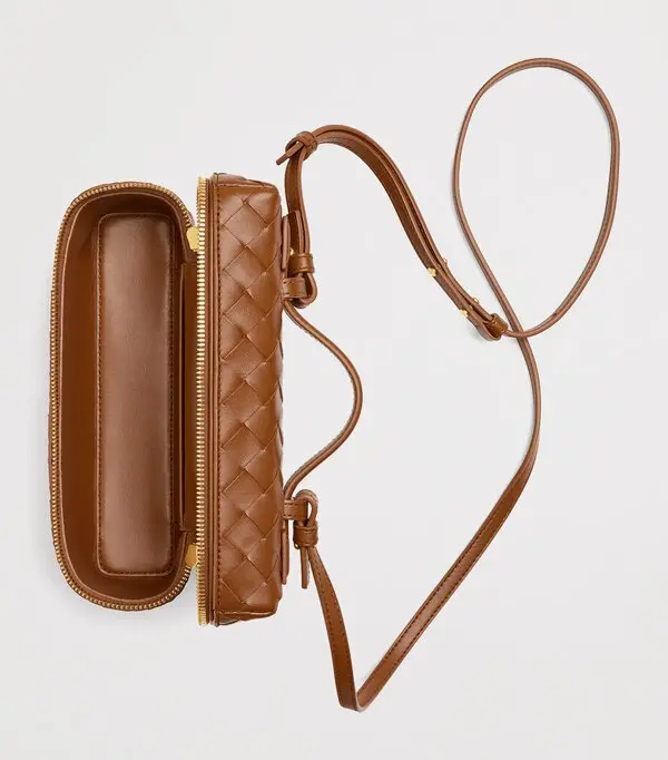 Bottega Veneta Leather Intrecciato Bang Bang Vanity Case Bag - Brown