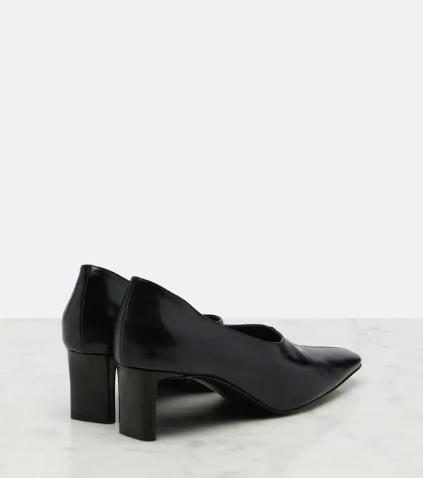 Khaite Cecilia Leather Pumps - Black
