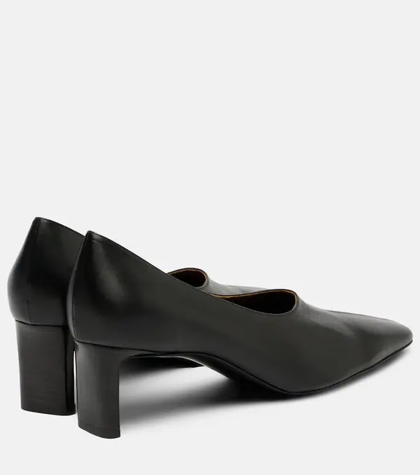 Khaite Cecilia Leather Pumps