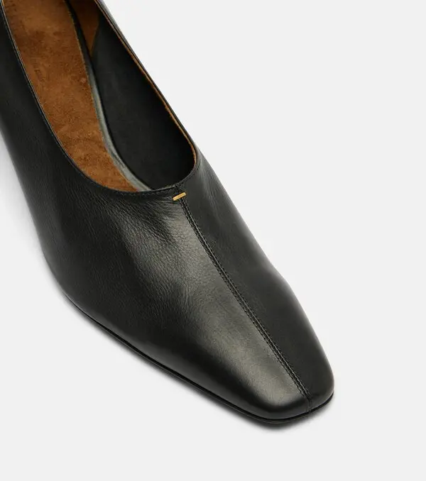 Khaite Cecilia Leather Pumps