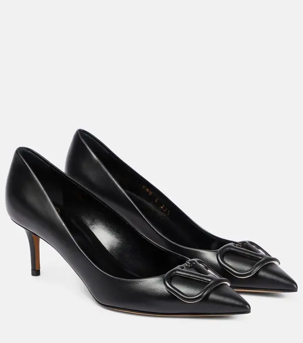 Valentino Garavani Vlogo Leather Pumps - Black