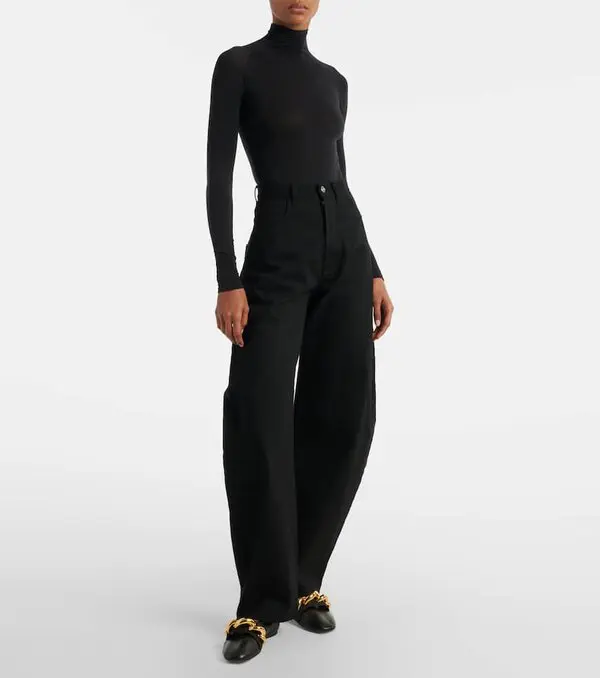 Alaïa Embellished Leather Ballet Flats