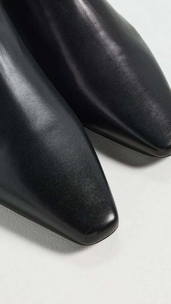 STUART WEITZMAN Stassi Zip Booties - Black