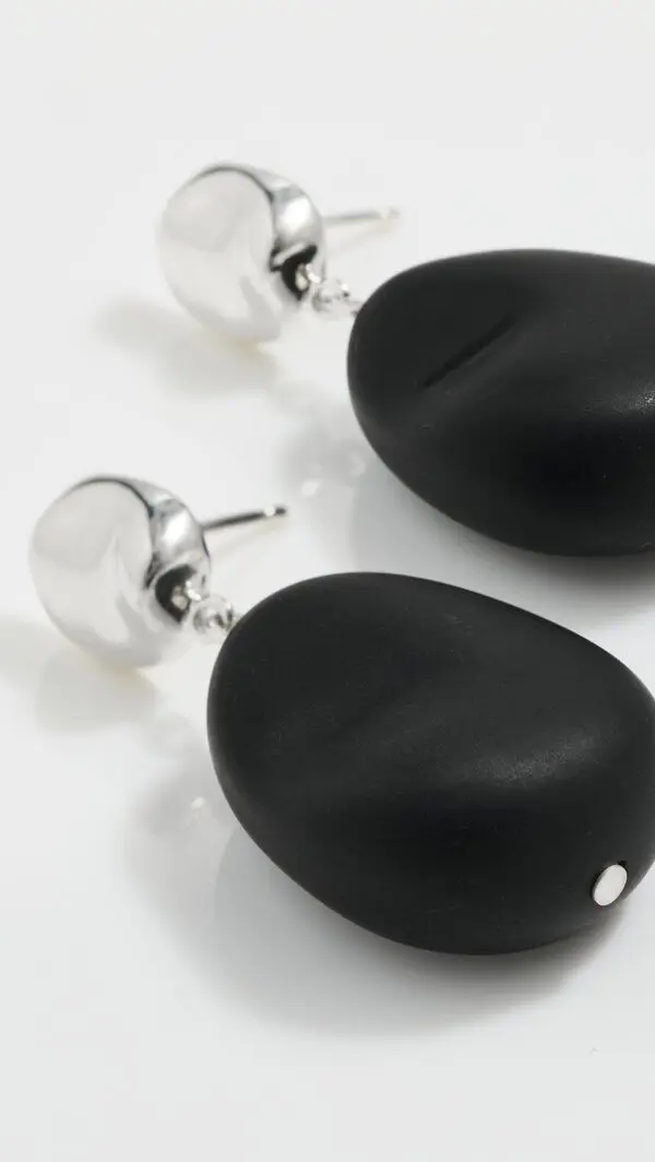 Agmes Ada Onyx Earrings