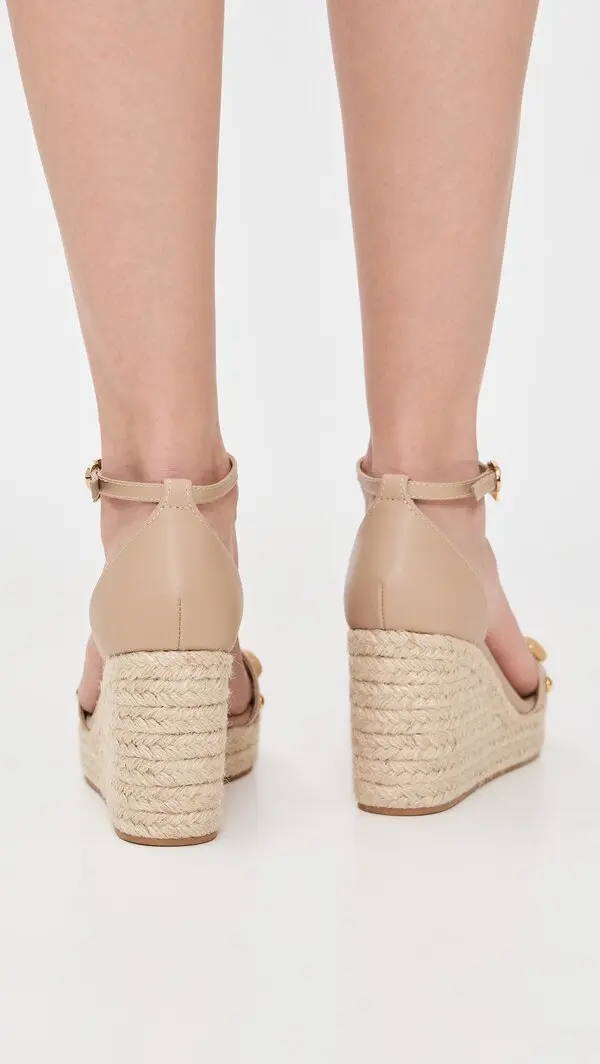 GIANVITO ROSSI Calf Wedges