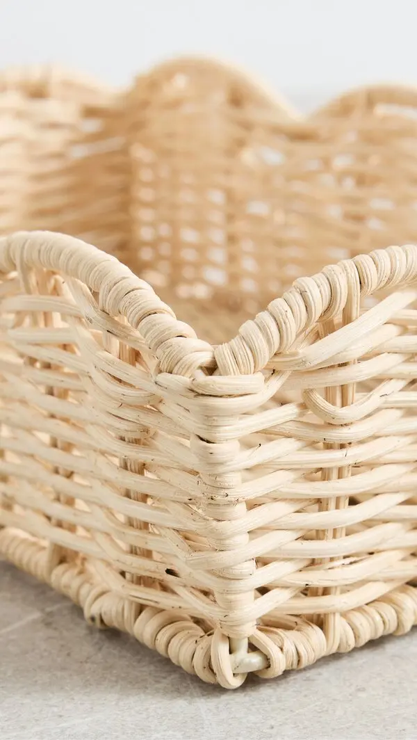 WEEZIE Rattan Tray