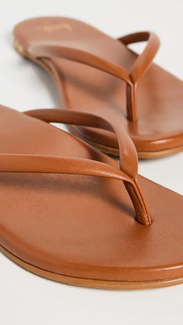 Beek Sunbeam Flip Flops - Tan
