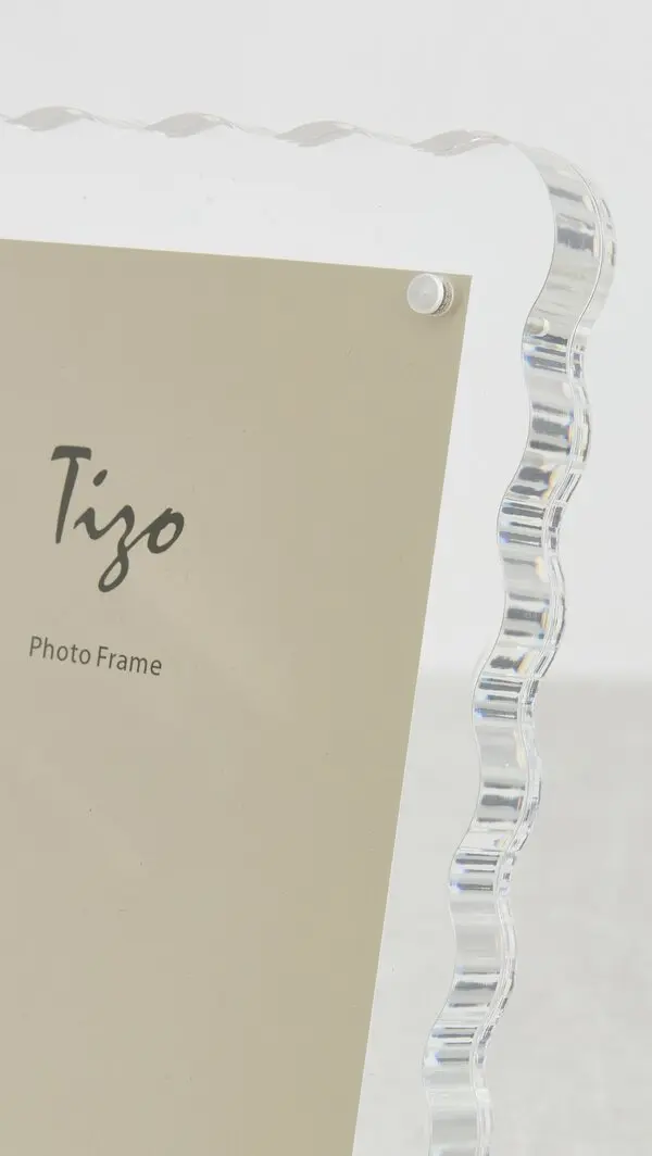 TIZO DESIGN Lucite Frame Wave Design 4x6
