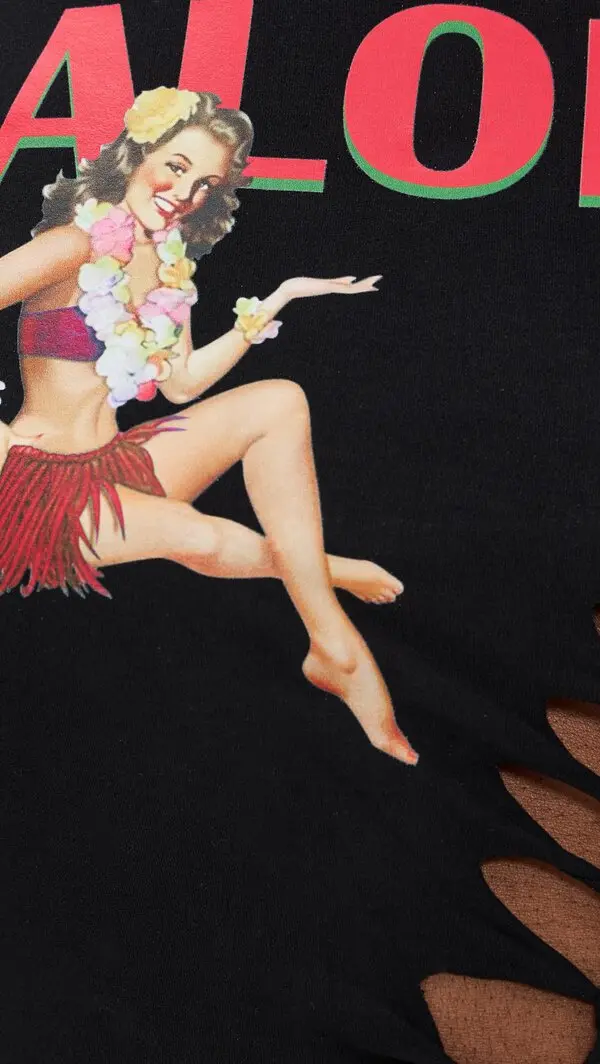 LESLIE AMON Aloha Graphic Tee