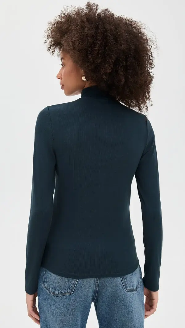 JAMIE HALLER The Mock Neck Tee - Navy