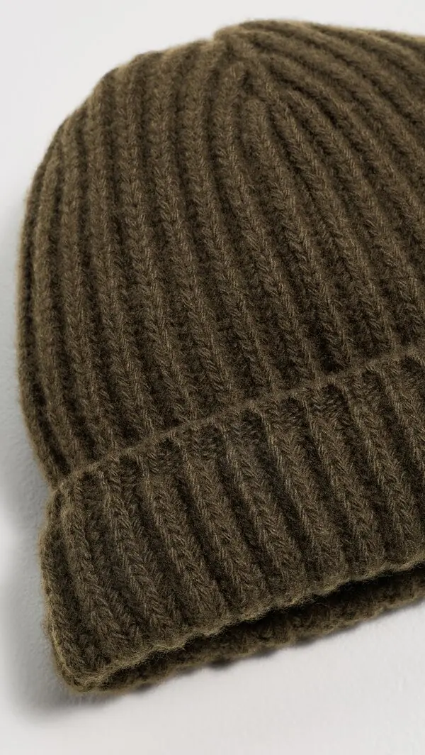 IVY ELLIS Cousteau Beanie - Olive