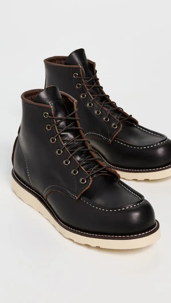 Red Wing Classic Moc Leather Boots - Black Prairie