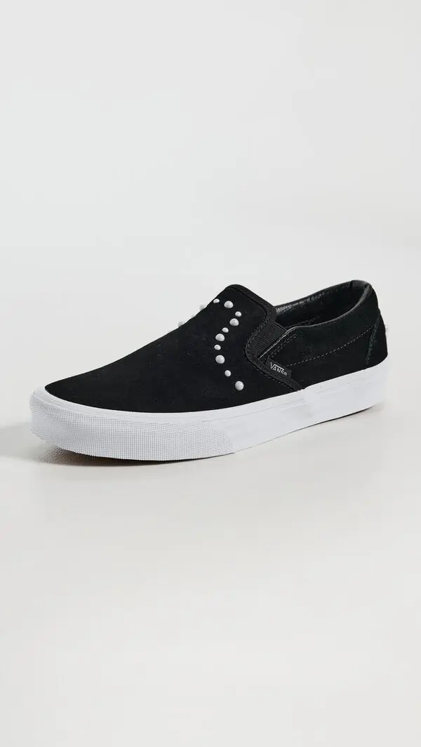VANS Classic Slip-on Sneakers