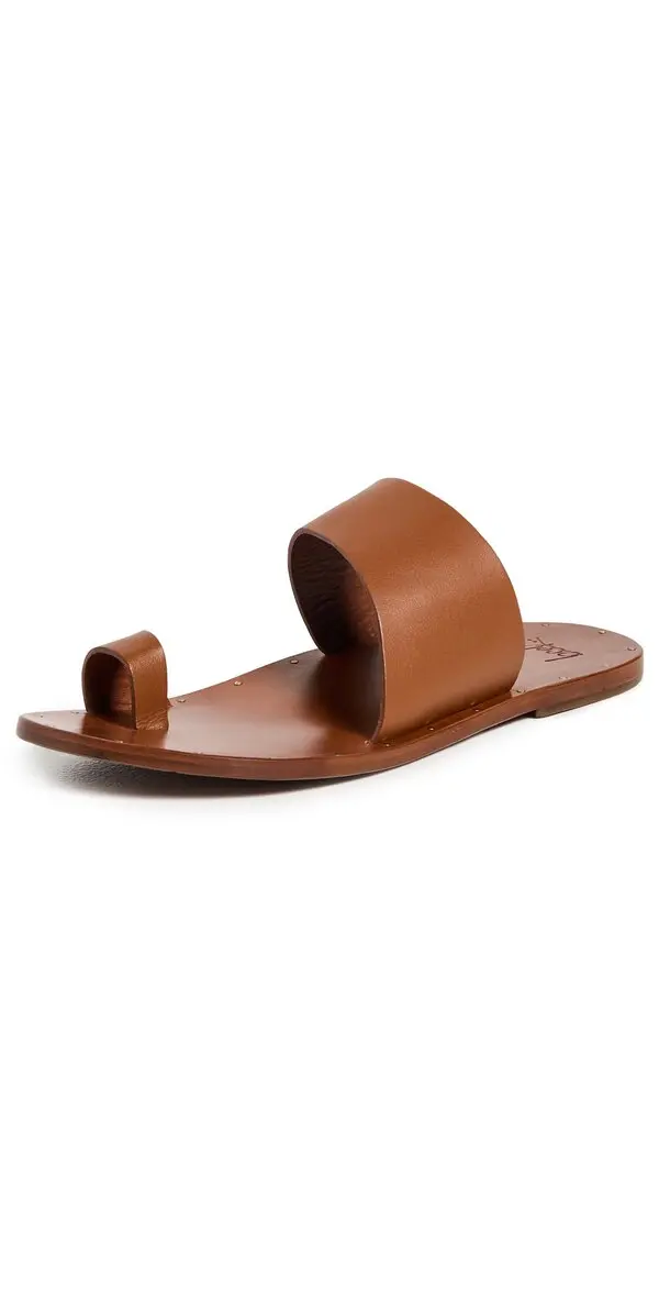 Beek Finch Leather Sandals - Tan