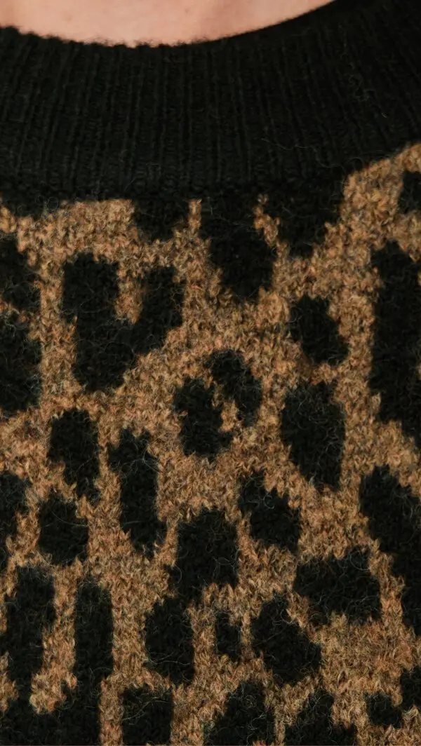 LE BOP Cheetah Print Pullover