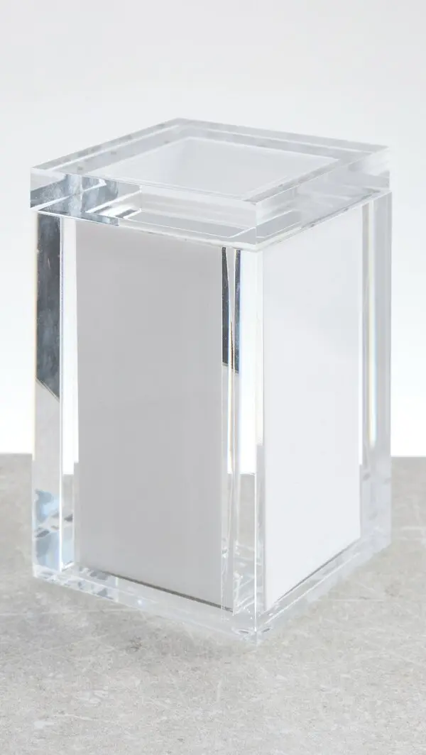 TIZO DESIGN Acrylic Canister With Lid And Insert