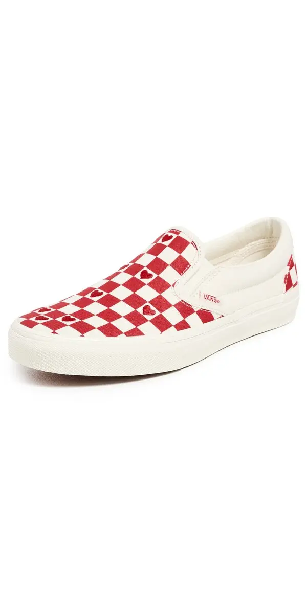 VANS Classic Slip-on Sneakers - Checkerboard Hearts Racing Red
