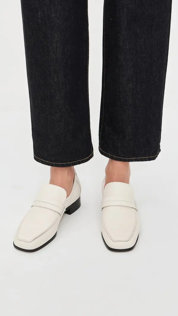 JAMIE HALLER The Mod Loafers