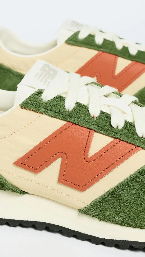 NEW BALANCE 471 Suede And Leather Trimmed Sneakers - Beige/green