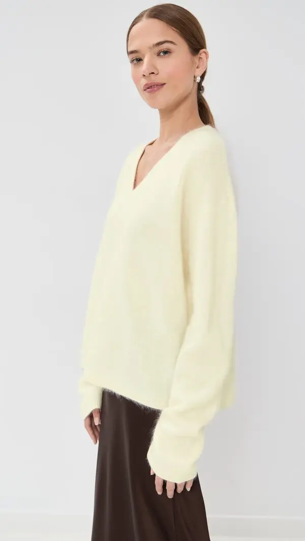 LISA YANG Margareta Cashmere Sweater - Cream Brushed