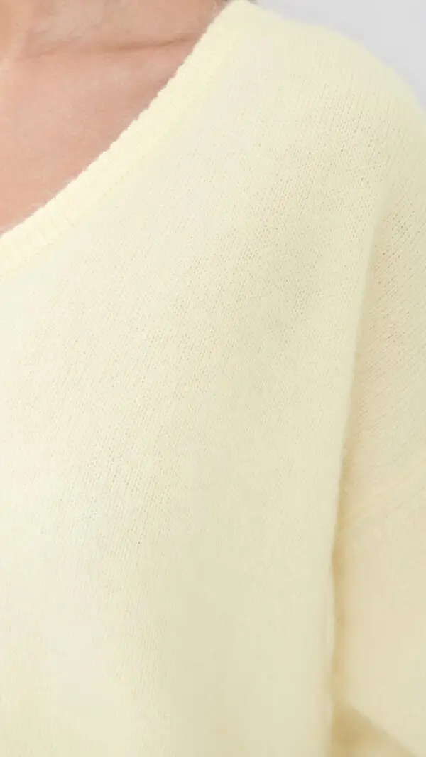LISA YANG Margareta Cashmere Sweater - Cream Brushed