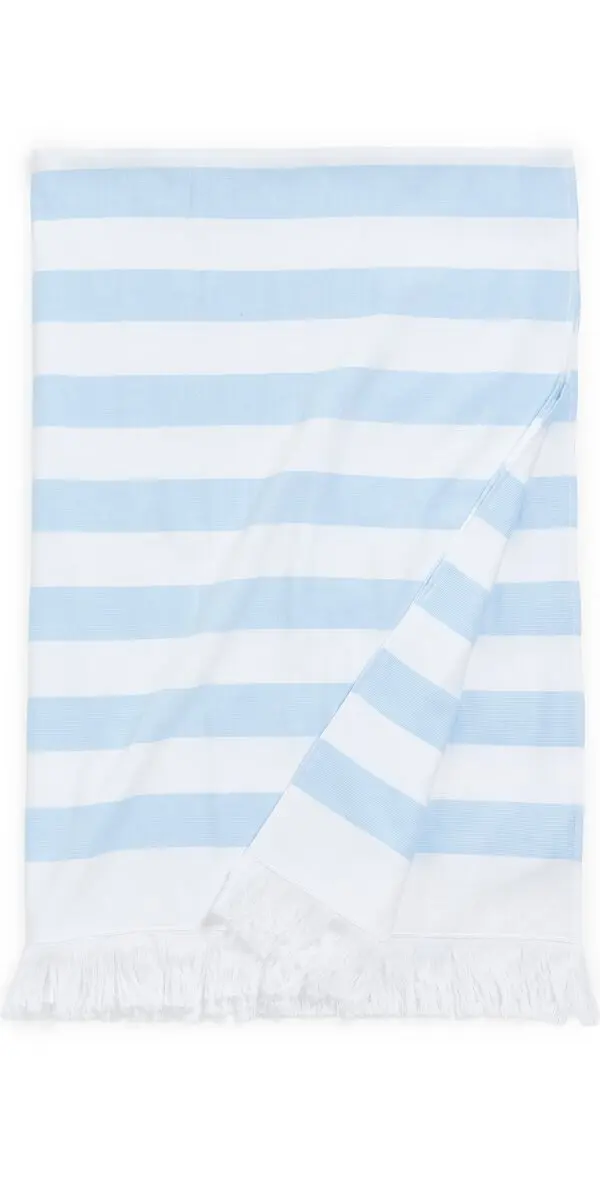 WEEZIE Packable Beach Towel - Hydrangea Blue