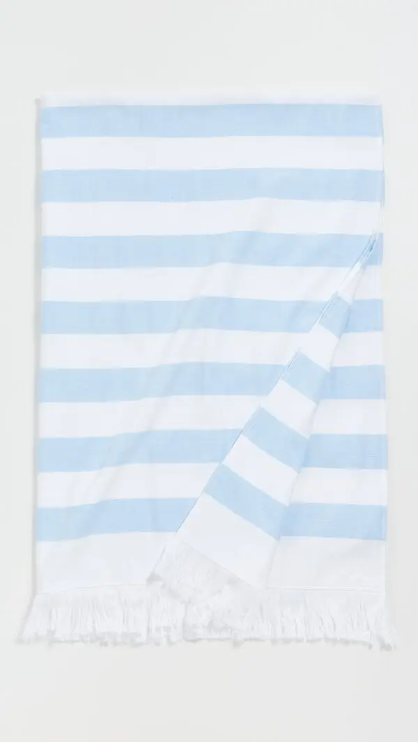 WEEZIE Packable Beach Towel - Hydrangea Blue