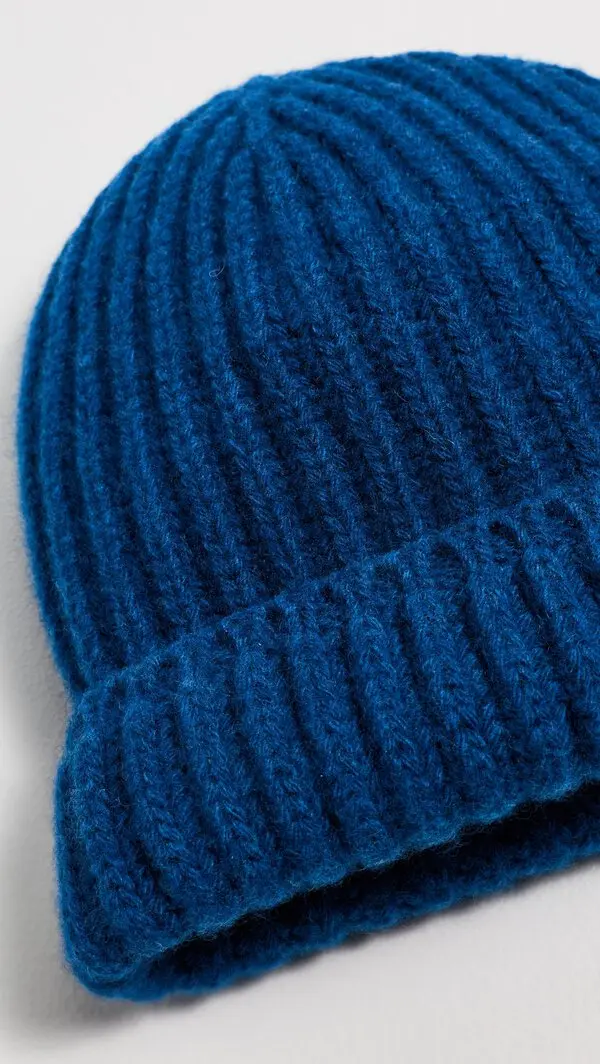 IVY ELLIS Cousteau Beanie - Blue