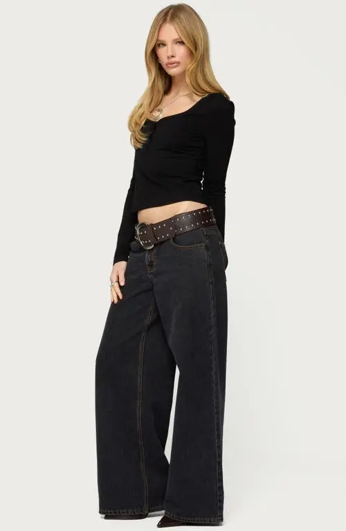 EDIKTED Leah V-neck Crop Henley Top - Black