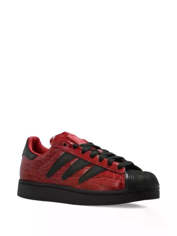 Adidas Superstar Ii W Striped Crocodile-effect Sneakers - Red