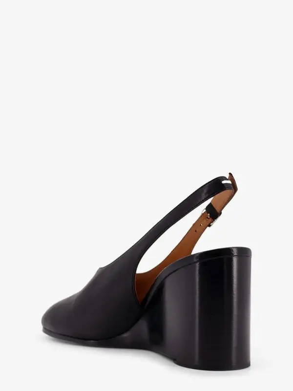 MAISON MARGIELA Tabi Leather Pumps