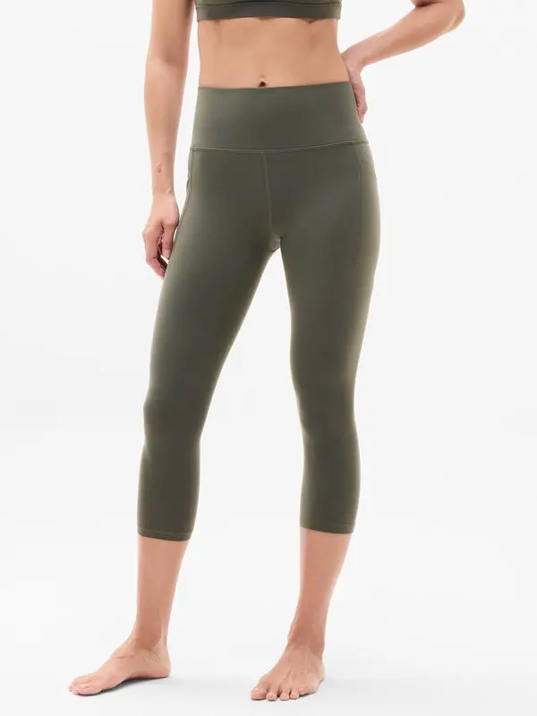 Athleta Salutation Stash High Rise Capri