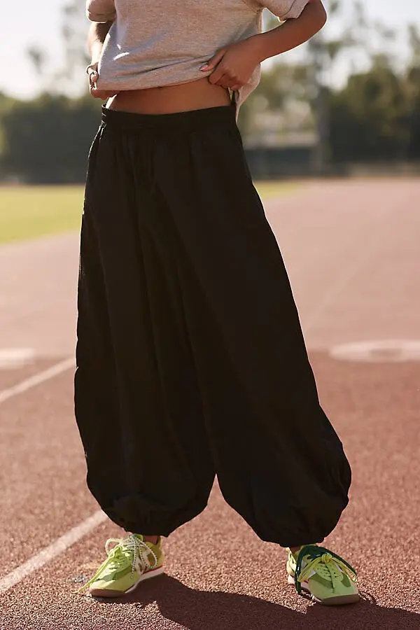 DAILY PRACTICE BY ANTHROPOLOGIE Balloon Pants - Black Onyx