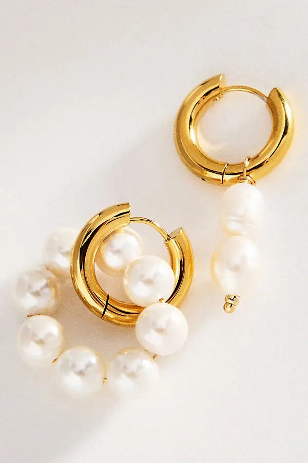 Timeless Pearly Chain Pearl Huggie Earrings - White
