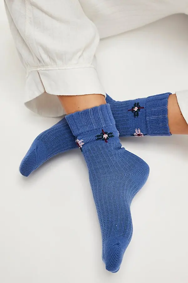Free People Mosaic Crew Socks - Blue Combo
