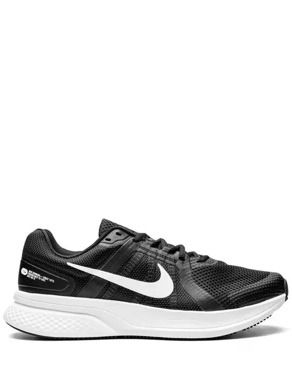 Nike Run Swift 2 Sneakers