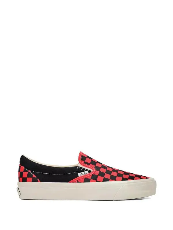 VANS Lx Classic Reissue 98 Slip-on Sneakers - Red