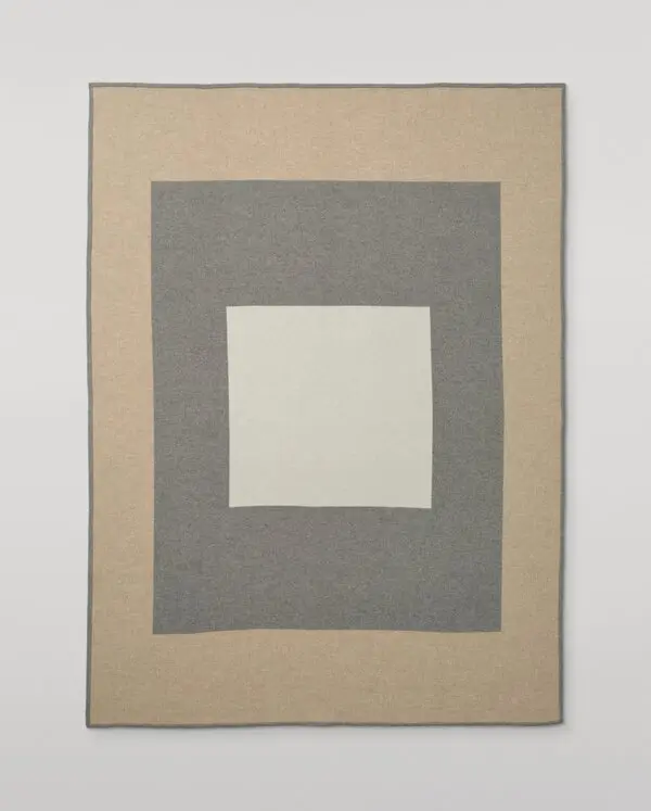 Johnstons Of Elgin Art Geometric Grey & Cashmere Throw - Natural