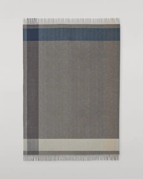 Johnstons Of Elgin Block Border Wool Throw - Grey