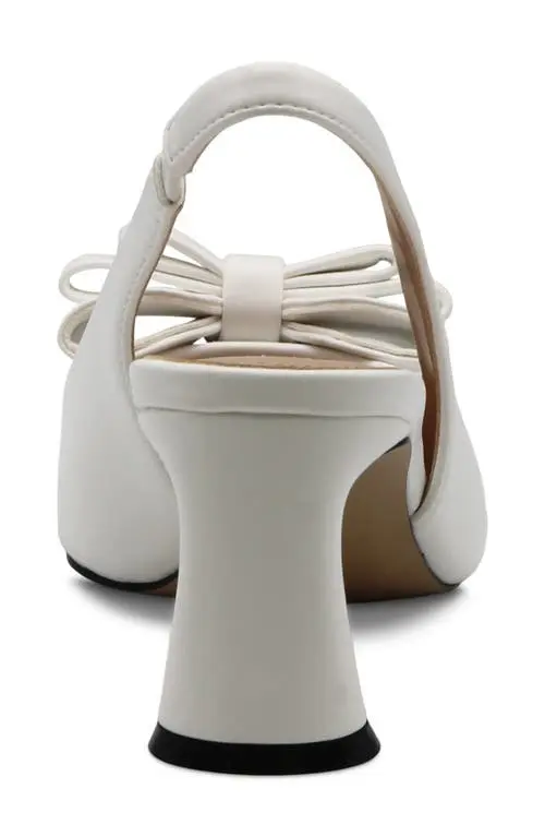 CHARLES DAVID Astrid Slingback Pumps