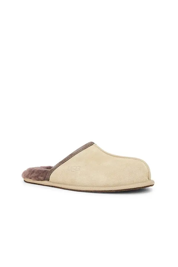 UGG Scuff Slipper